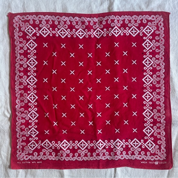 Accessories | Vintage Fast Color Red Bandana | Poshmark